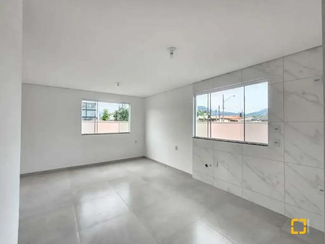 Casa / Sobrado para Venda em Biguaçu/SC Rio Caveiras 2 Quartos