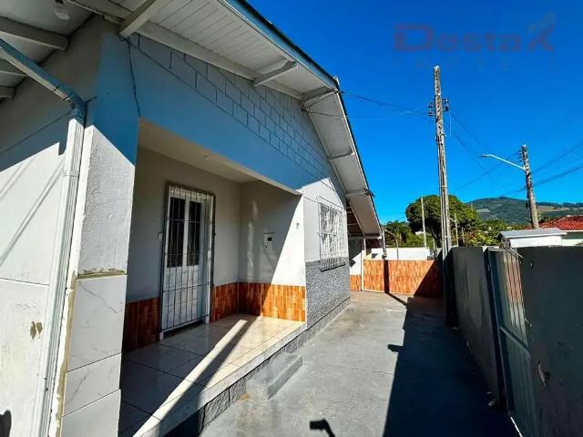 Casa / Sobrado para Venda em Biguaçu/SC Rio Caveiras 3 Quartos