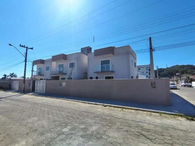 Casa / Sobrado para Venda em Biguaçu/SC Rio Caveiras 3 Quartos