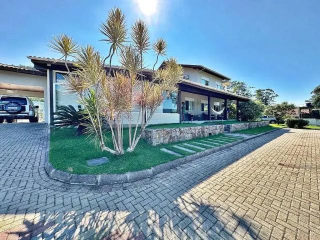 Casa / Sobrado para Venda em Biguaçu/SC Tijuquinhas Guaporanga 4 Quartos