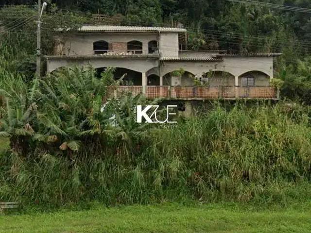 Casa / Sobrado para Venda em Biguaçu/SC Tijuquinhas Guaporanga 3 Quartos