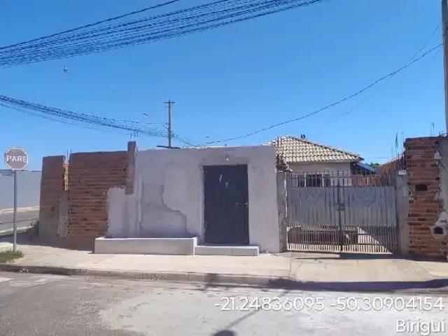 Casa / Sobrado para Venda em Birigui/SP Conj.Habitacional Vereador Flávio Marin Salmeirão 2 Quartos