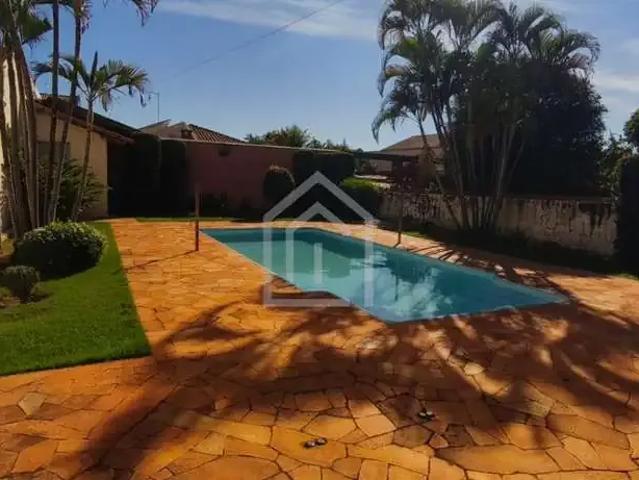 Casa / Sobrado para Venda em Birigui/SP Centro 3 Quartos