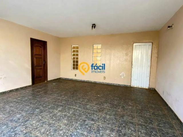 Casa / Sobrado para Venda em Birigui/SP Residencial Monte Líbano 4 Quartos