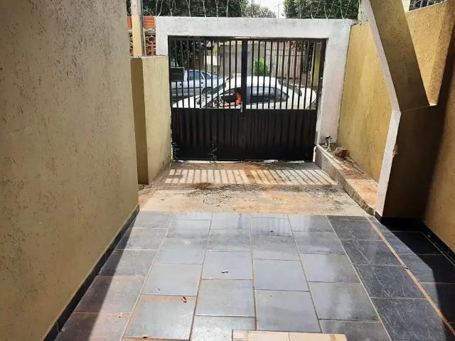 Casa / Sobrado para Venda em Birigui/SP Vila Xavier 4 Quartos