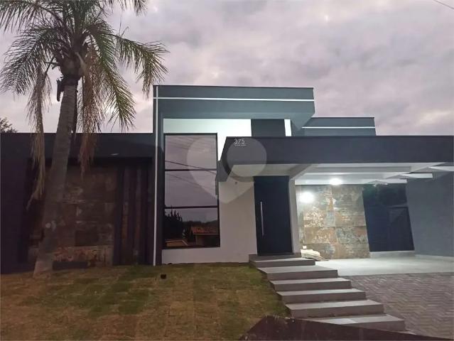 Casa / Sobrado para Venda em Bom Jesus dos Perdões/SP Alpes D'Ouro 3 Quartos