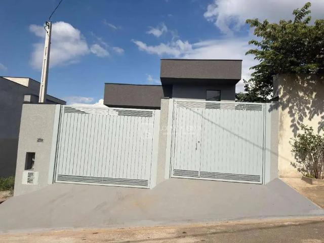 Casa / Sobrado para Venda em Bom Jesus dos Perdões/SP Centro 3 Quartos