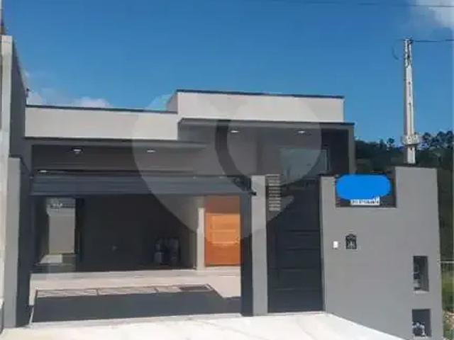 Casa / Sobrado para Venda em Bom Jesus dos Perdões/SP Centro 3 Quartos