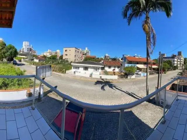Casa / Sobrado para Venda em Bombinhas/SC Bombas 7 Quartos
