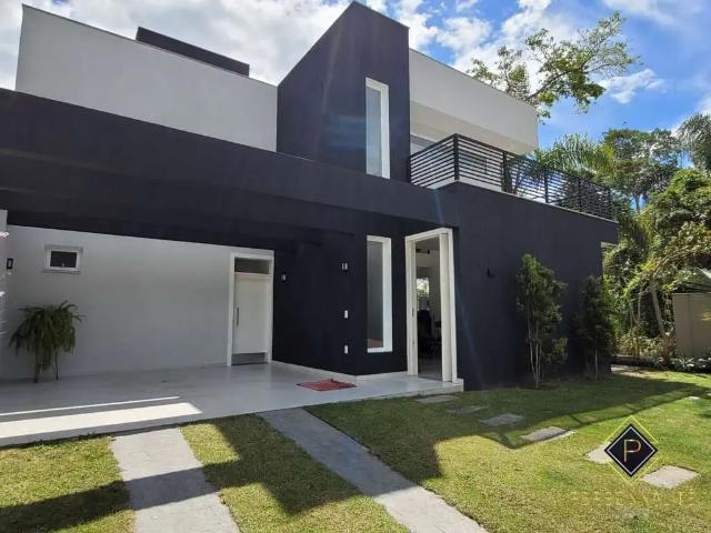 Casa / Sobrado para Venda em Bombinhas/SC Centro 2 Quartos
