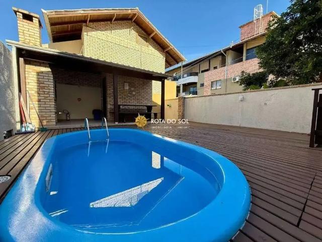 Casa / Sobrado para Venda em Bombinhas/SC Centro 2 Quartos
