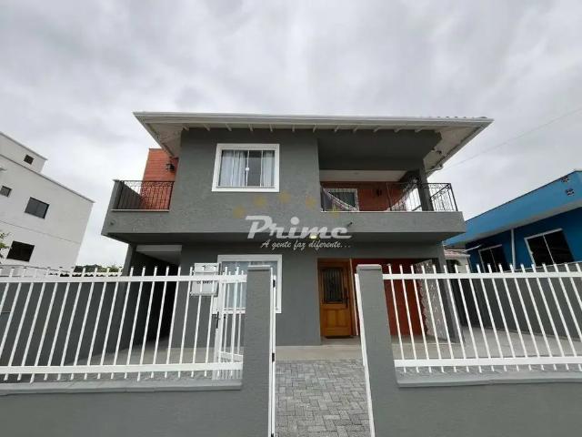 Casa / Sobrado para Venda em Bombinhas/SC José Amândio 5 Quartos