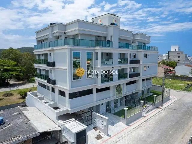 Casa / Sobrado para Venda em Bombinhas/SC Mariscal 2 Quartos