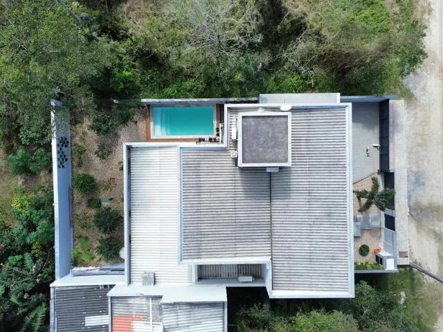 Casa / Sobrado para Venda em Bombinhas/SC Mariscal 3 Quartos