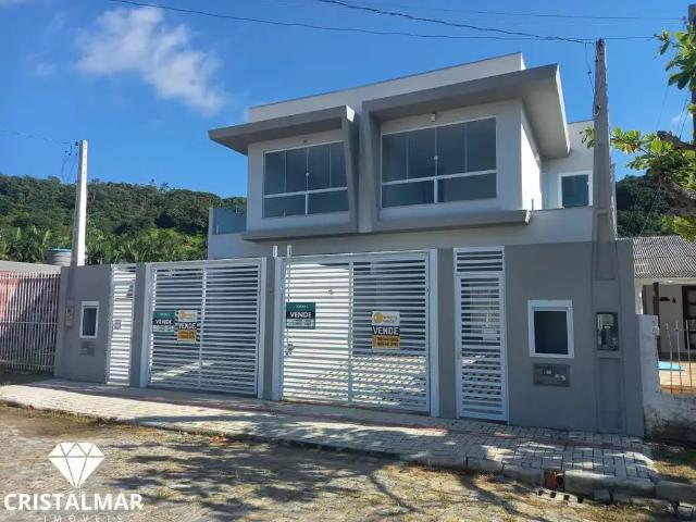 Casa / Sobrado para Venda em Bombinhas/SC Morrinhos 3 Quartos