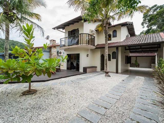 Casa / Sobrado para Venda em Bombinhas/SC Morrinhos
