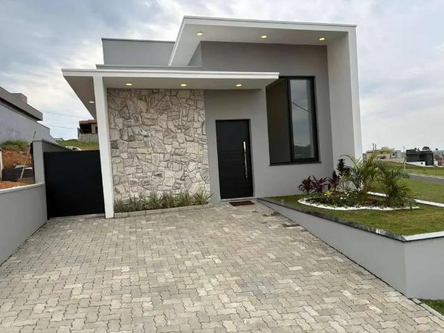 Casa / Sobrado para Venda em Boituva/SP Centro 3 Quartos