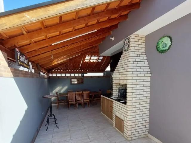 Casa / Sobrado para Venda em Boituva/SP Centro 4 Quartos