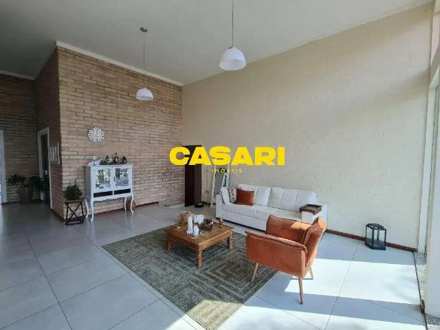 Casa / Sobrado para Venda em Boituva/SP Portal dos Pássaros 4 Quartos