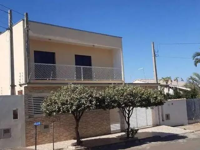 Casa / Sobrado para Venda em Boituva/SP Residencial Vitória 4 Quartos