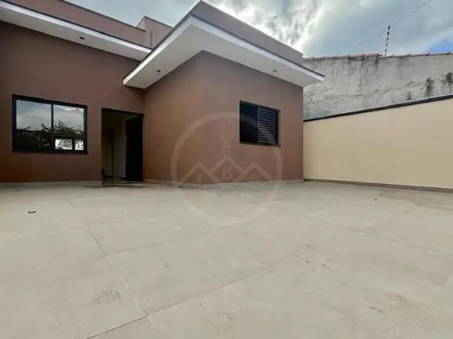 Casa / Sobrado para Venda em Boituva/SP Vila dos Ipês 3 Quartos