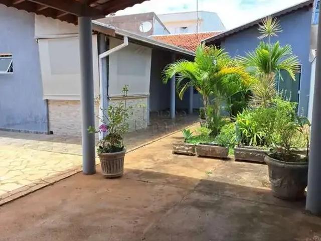 Casa / Sobrado para Venda em Botucatu/SP Altos do Paraíso 2 Quartos