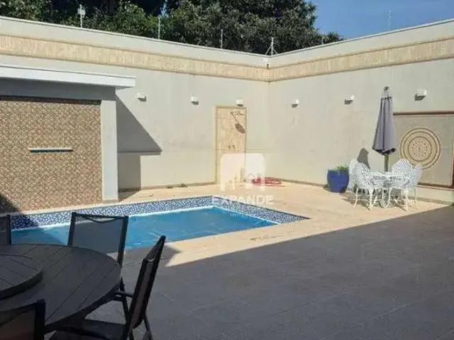 Casa / Sobrado para Venda em Botucatu/SP Boa Vista 3 Quartos