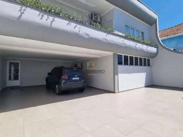 Casa / Sobrado para Venda em Botucatu/SP Centro 3 Quartos