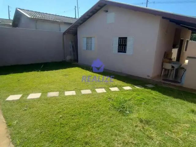 Casa / Sobrado para Venda em Botucatu/SP Conjunto Habitacional Flora Rica 2 Quartos