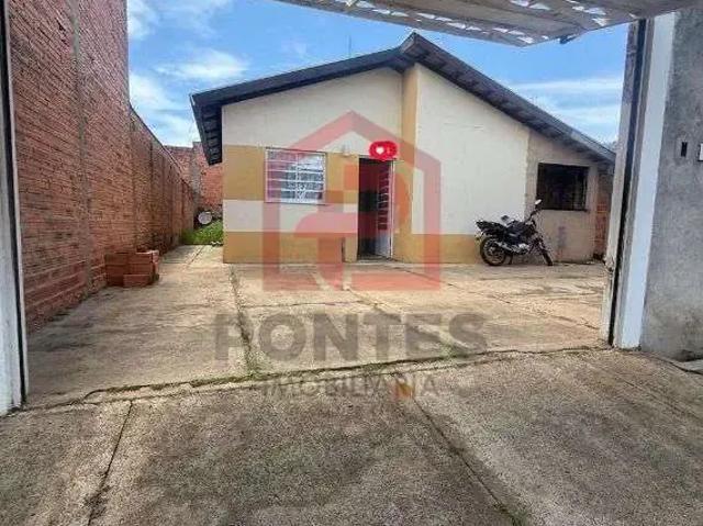 Casa / Sobrado para Venda em Botucatu/SP Conjunto Residencial Jatobá 2 Quartos