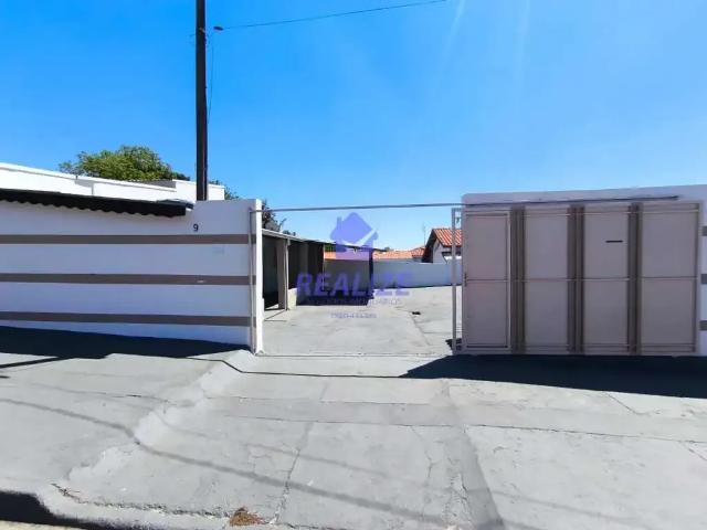 Casa / Sobrado para Venda em Botucatu/SP Jardim Aeroporto 2 Quartos