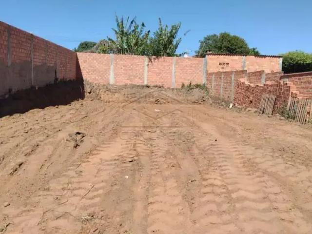 Casa / Sobrado para Venda em Botucatu/SP Jardim Alvorada Rubião Junior