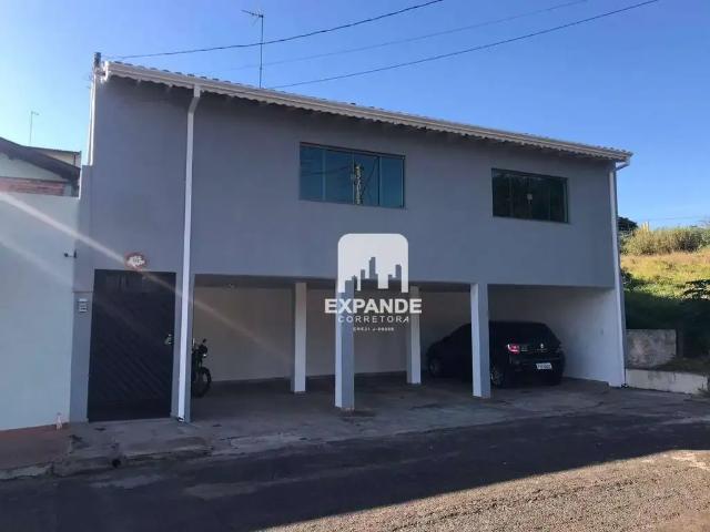 Casa / Sobrado para Venda em Botucatu/SP Jardim Bom Pastor 4 Quartos