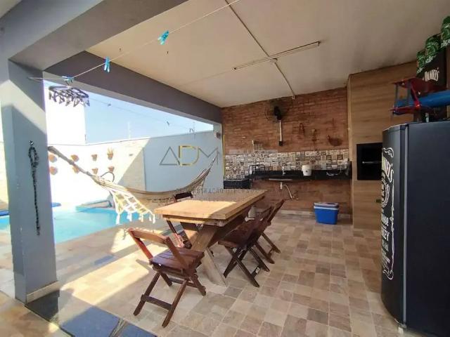 Casa / Sobrado para Venda em Botucatu/SP Jardim Cambuí 3 Quartos