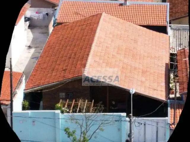 Casa / Sobrado para Venda em Botucatu/SP Jardim Chácara dos Pinheiros 4 Quartos
