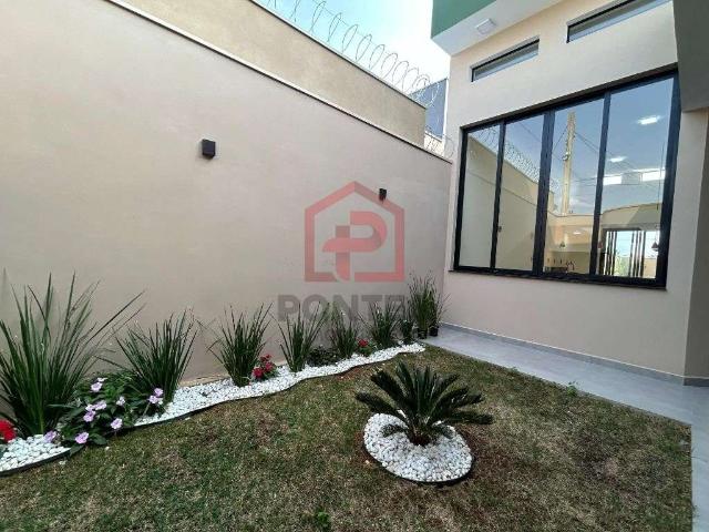 Casa / Sobrado para Venda em Botucatu/SP Jardim Estoril I 3 Quartos