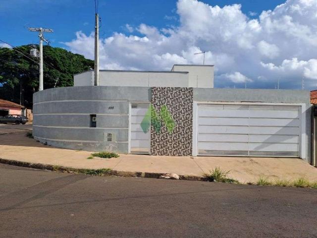 Casa / Sobrado para Venda em Botucatu/SP Jardim Monte Mor 2 Quartos