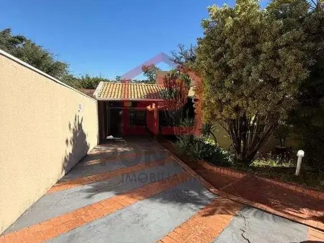 Casa / Sobrado para Venda em Botucatu/SP Jardim Palos Verdes 3 Quartos