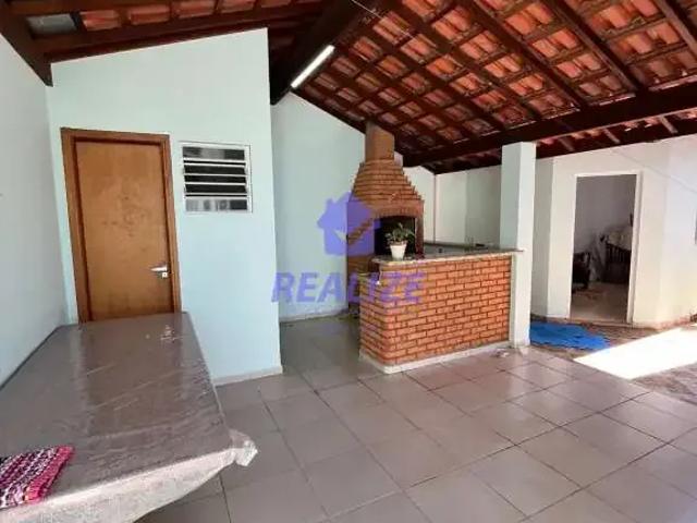 Casa / Sobrado para Venda em Botucatu/SP Jardim Regina 3 Quartos