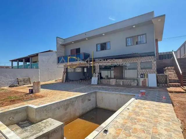 Casa / Sobrado para Venda em Botucatu/SP Jardim Regina 3 Quartos