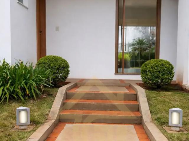 Casa / Sobrado para Venda em Botucatu/SP Recanto Azul 3 Quartos