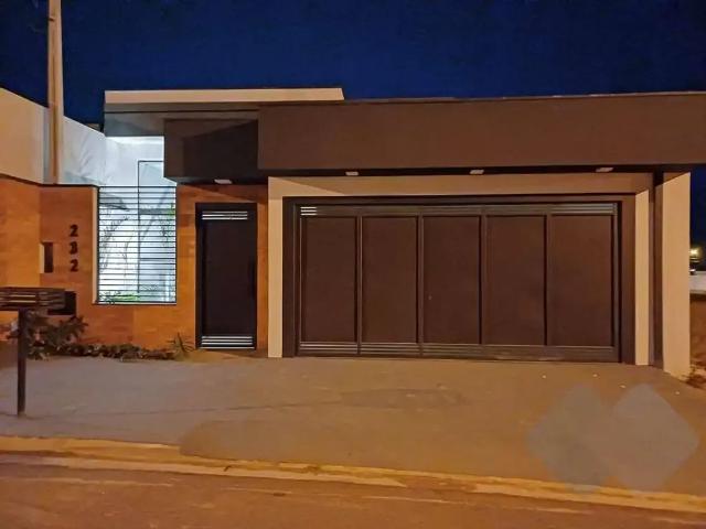 Casa / Sobrado para Venda em Botucatu/SP Residencial Ouro Verde 3 Quartos