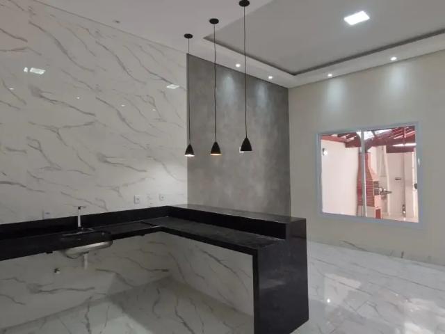 Casa / Sobrado para Venda em Botucatu/SP Residencial Ouro Verde