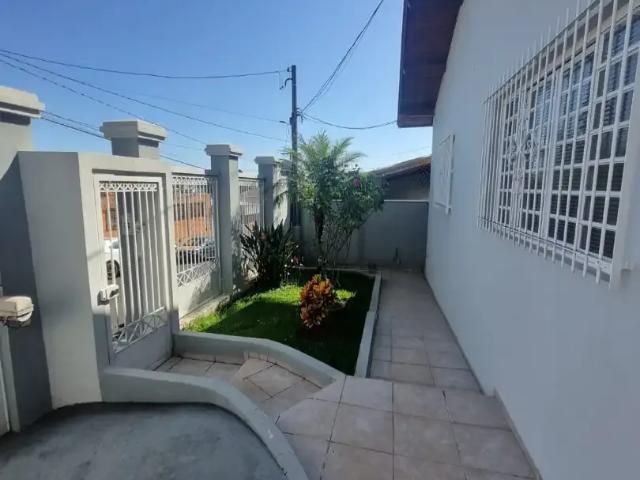 Casa / Sobrado para Venda em Botucatu/SP Vila Bela Vista 3 Quartos