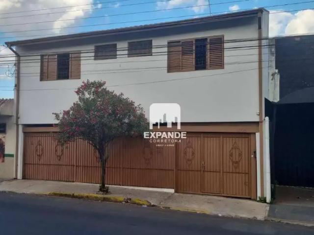 Casa / Sobrado para Venda em Botucatu/SP Vila Guimarães 5 Quartos