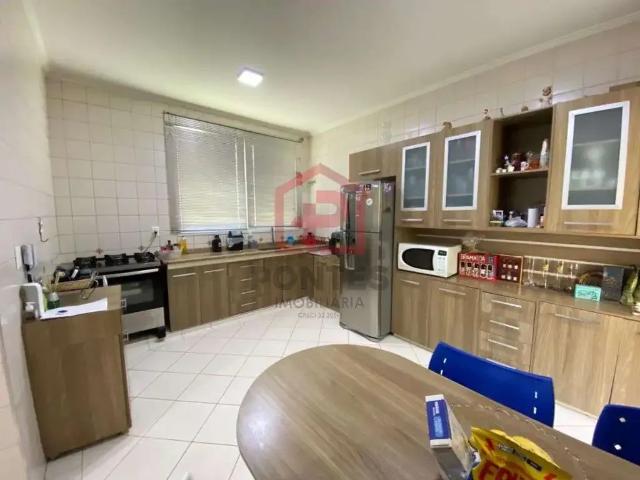 Casa / Sobrado para Venda em Botucatu/SP Vila dos Lavradores 3 Quartos