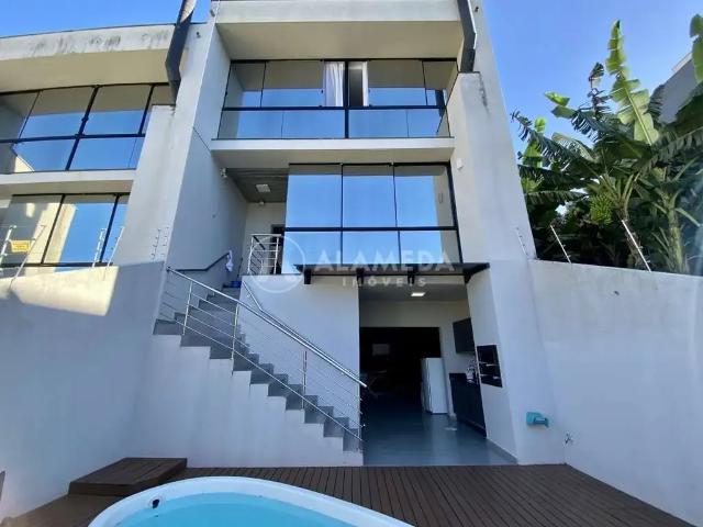 Casa / Sobrado para Venda em Blumenau/SC Água Verde 3 Quartos