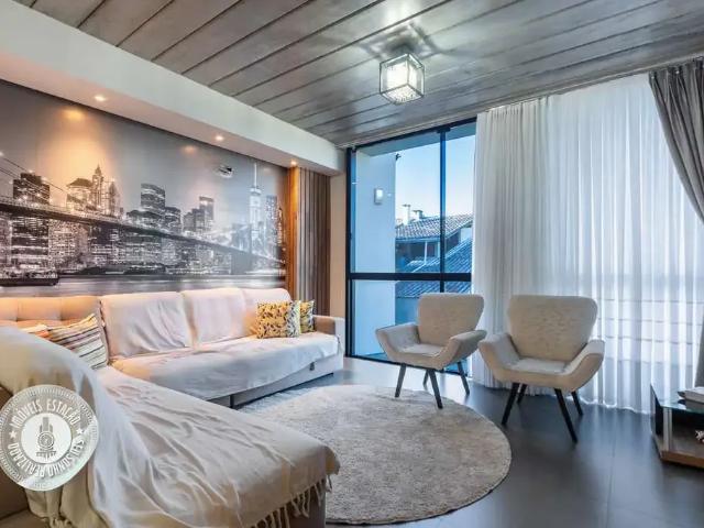 Casa / Sobrado para Venda em Blumenau/SC Água Verde 3 Quartos