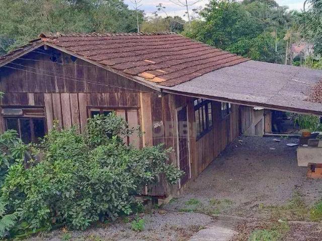 Casa / Sobrado para Venda em Blumenau/SC Água Verde 3 Quartos