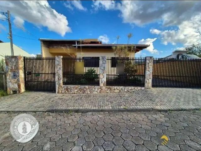 Casa / Sobrado para Venda em Blumenau/SC Água Verde 3 Quartos